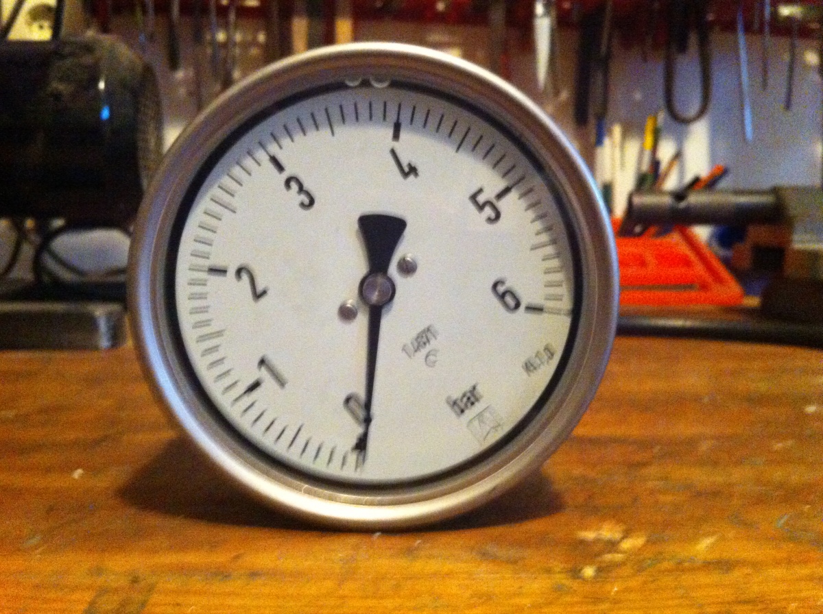 Datei:Manometer.jpg – Wiki zur Mercedes Baureihe W126